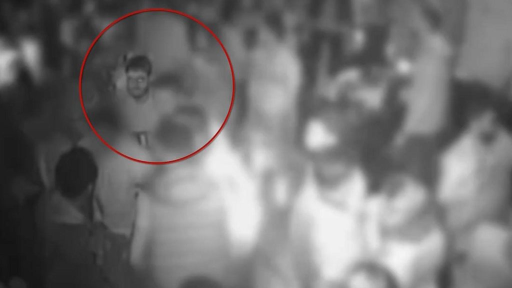 Arthur Collins guilty over Dalston nightclub acid attack - BBC News