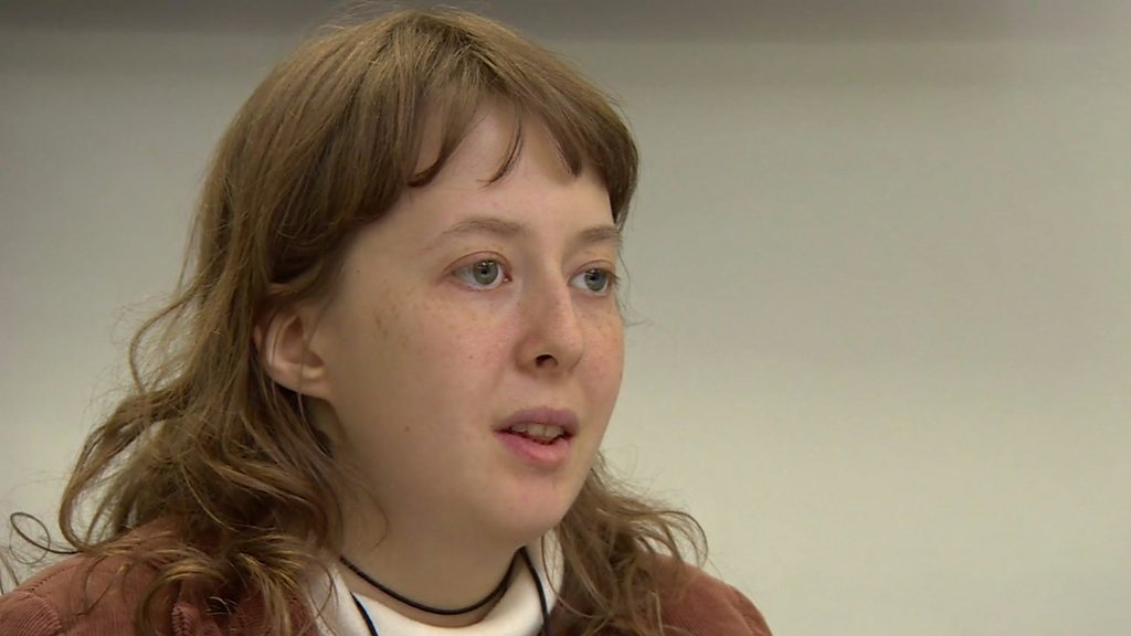 Asperger's woman 'was dragged' out of BFI screening - BBC News