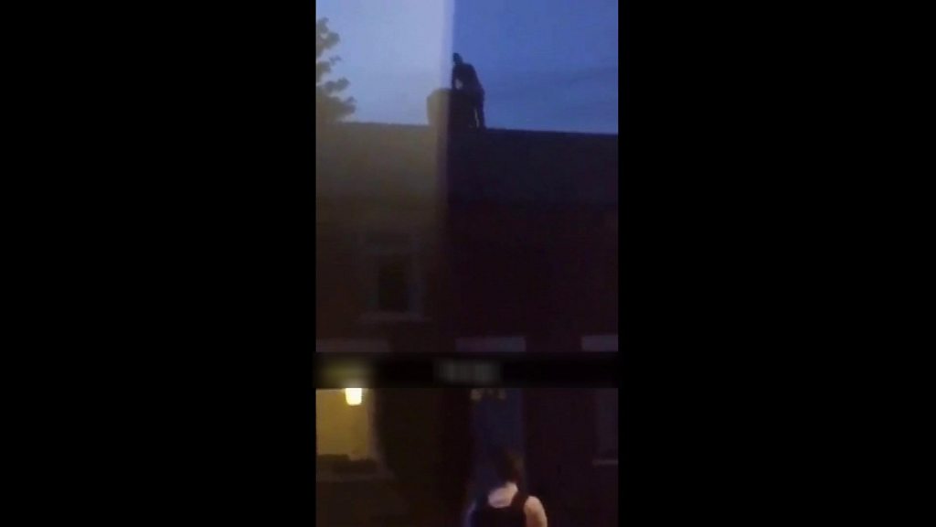 Roof rampage causes damage to homes and cars - BBC News