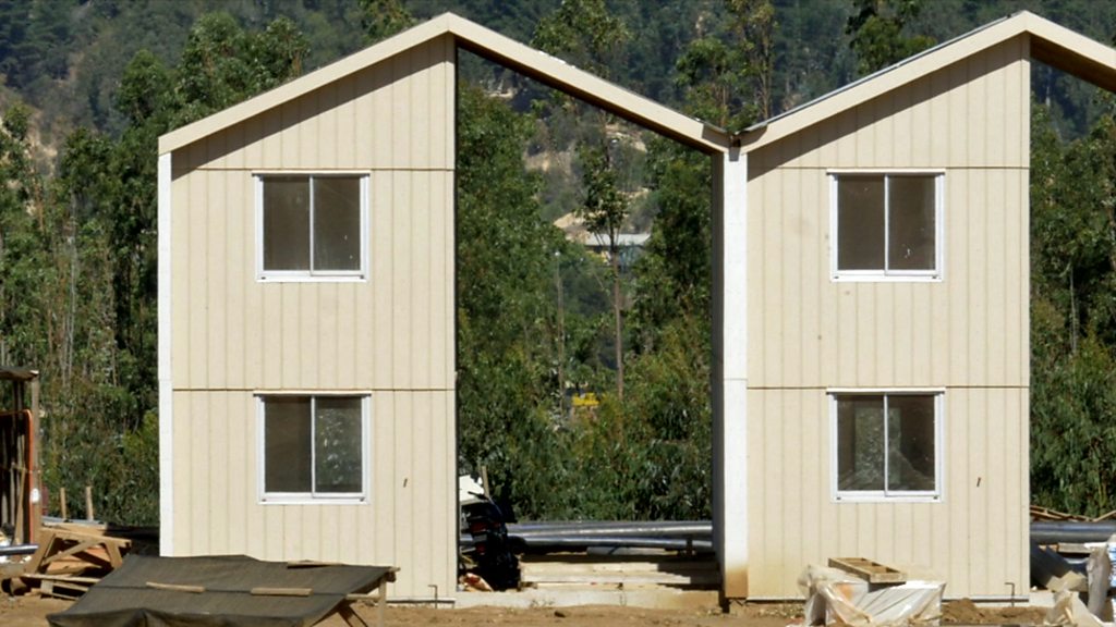 Villa Verde, el barrio de Chile que construyó casas por la mitad para ...