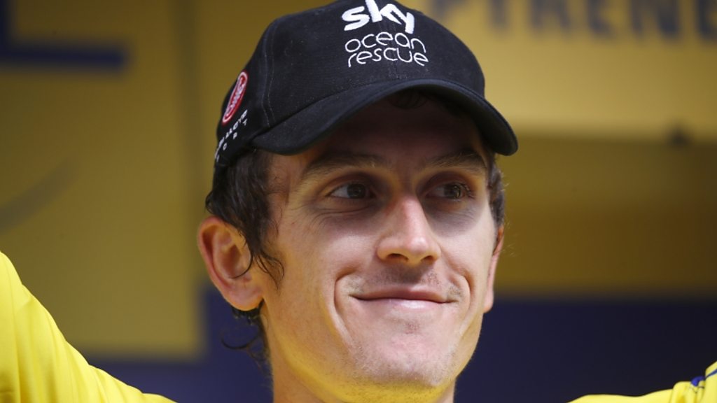 Geraint Thomas: Tour de France hero's welcome home to Cardiff - BBC News