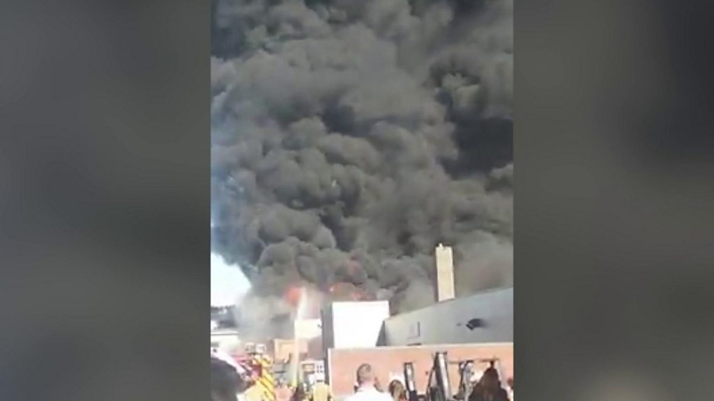 Weston-super-Mare fire: 'Cylinders involved' in blaze and explosion ...