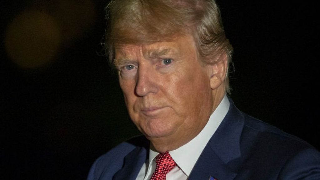 Trump toilet paper: Di tissue wey dey follow US President - BBC News Pidgin