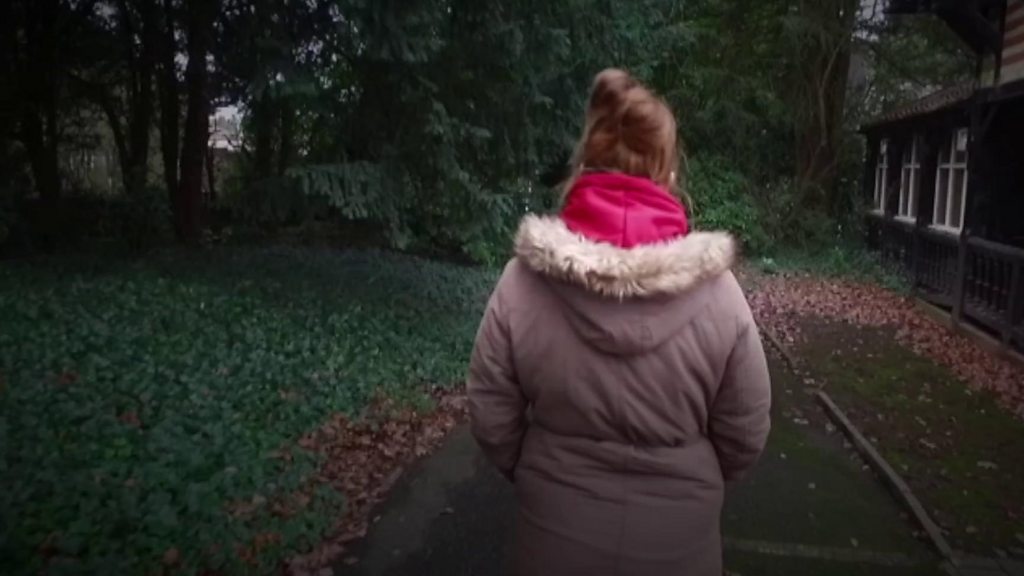 Are too many women being jailed in Wales? - BBC News