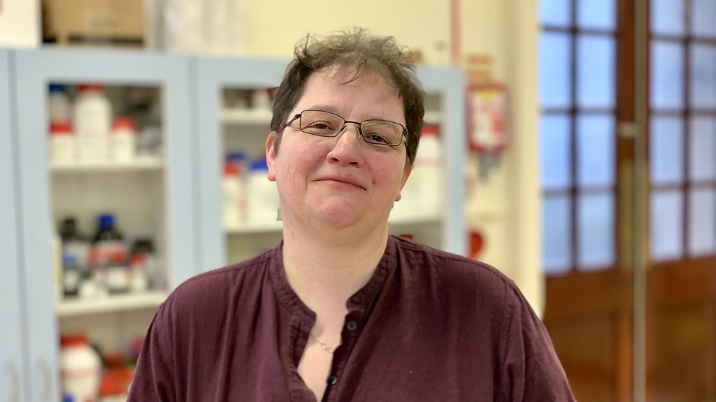 Brainwaves - Series 6 - Forensic fire investigation with Prof Niamh Nic ...