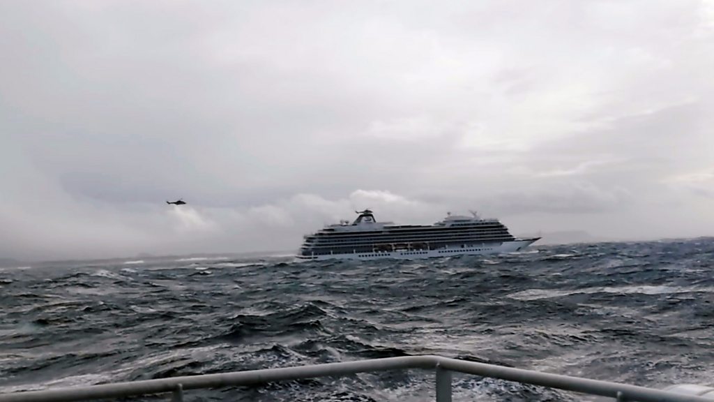 Norway cruise ship evacuated after engine problems - BBC News