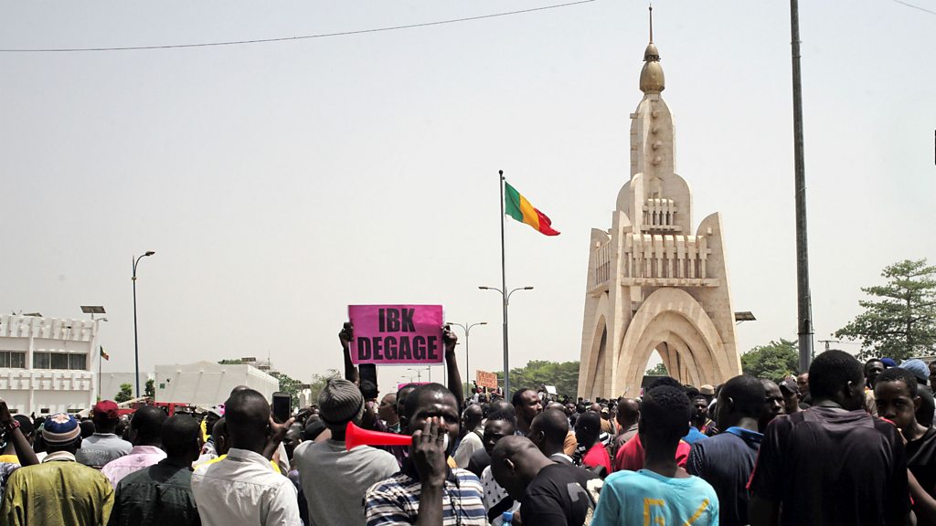 Newsday - Mali: Prime Minister and entire government resigns - BBC Sounds