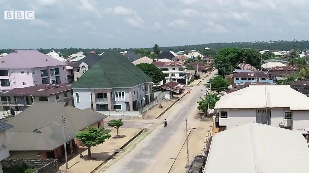 Imo state Tourism: Lee Oguta, obodo ọma nọ n'akụkụ mmiri - BBC News Ìgbò
