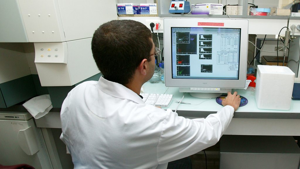 Analysis - The NHS, AI and Our Data - BBC Sounds