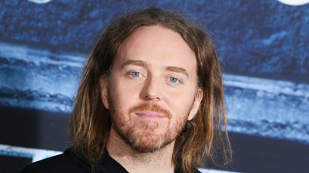 The Arts Hour - Musician and comedian Tim Minchin - BBC Sounds