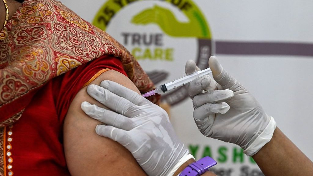 Tercepat di dunia, India salurkan 100 juta dosis vaksin Covid-19 dalam ...