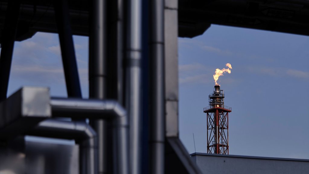 Big Boss Interview - US gas explosion puts pressure on prices - BBC Sounds