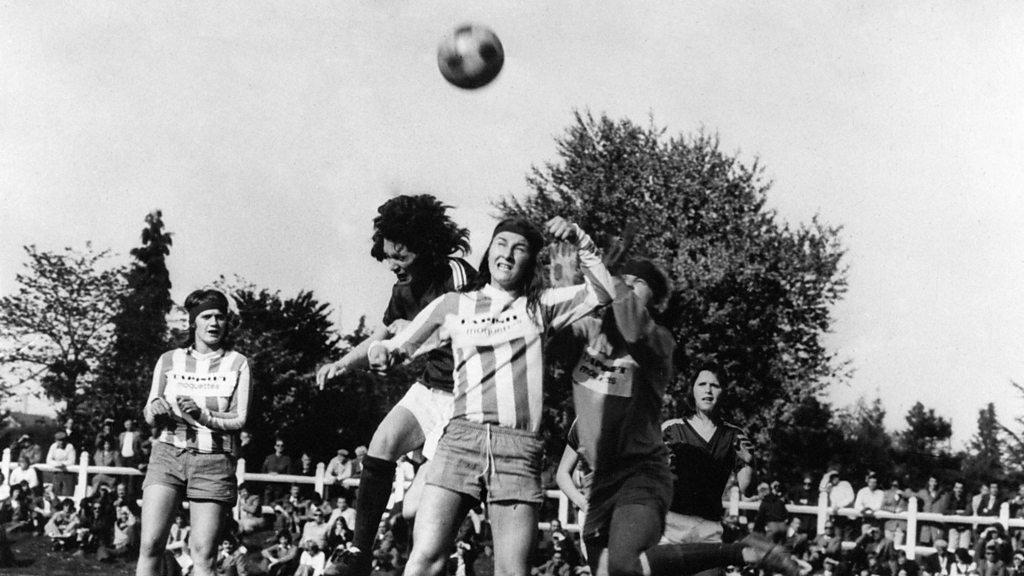 Sporting Witness - Rose Reilly - BBC Sounds