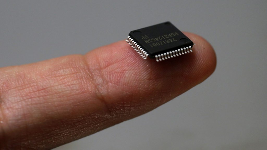World Business Report - Japan enters the chip war - BBC Sounds