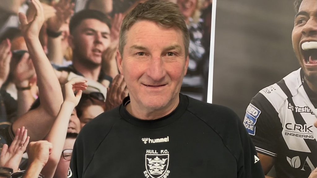 Sports Talk - Tony Smith: "I've got a number of options." - BBC Sounds