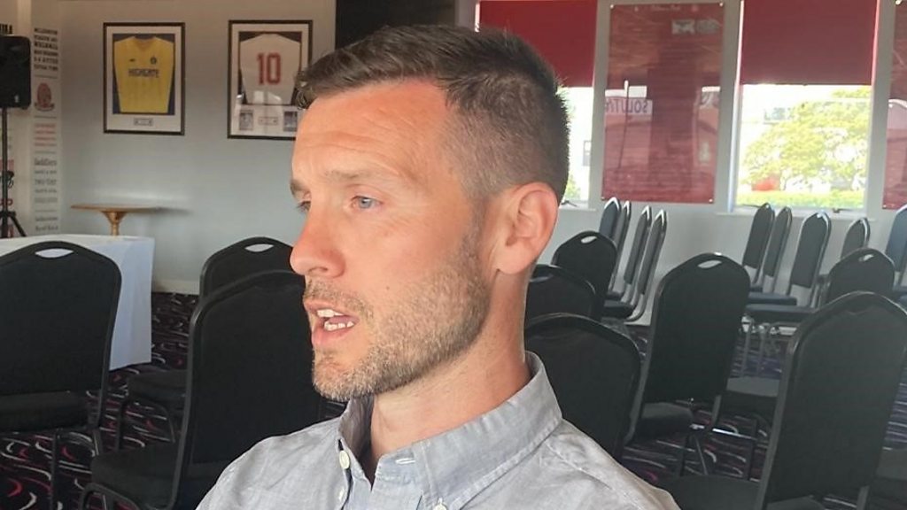 BBC Radio WM Sport - Mat Sadler's first press conference as Walsall ...