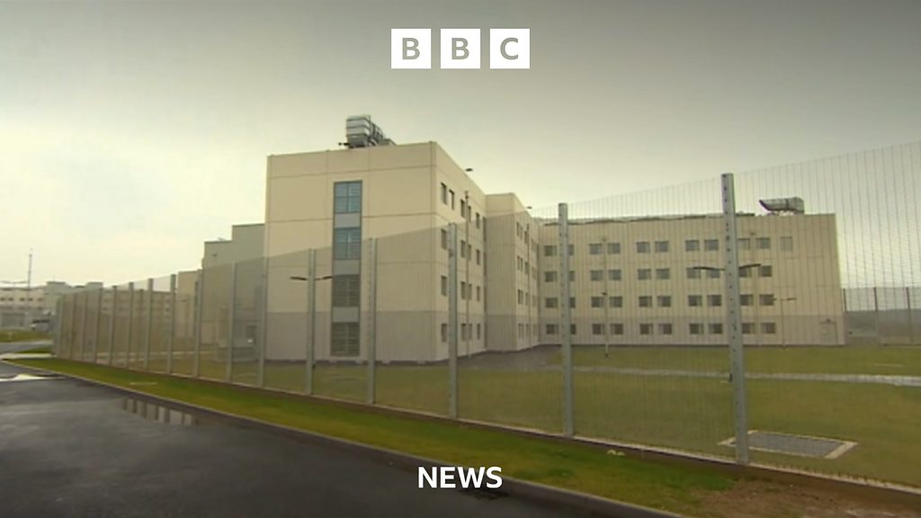 Ex Five Wells officer: "inmates run the prison" - BBC Sounds