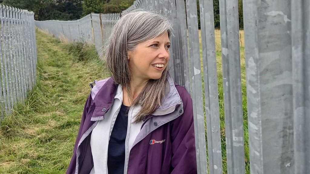 Battle Grounds: Culture Wars in the Countryside - 4. Trees - BBC Sounds