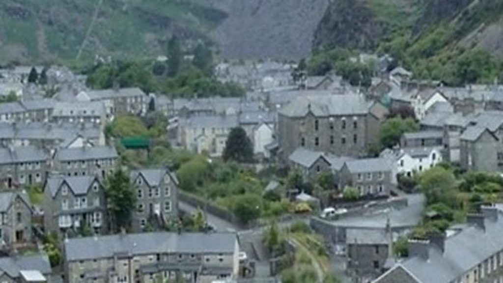 Dros Ginio - Dathlu degawd o fuddsoddiad economaidd ym Mro Ffestiniog ...