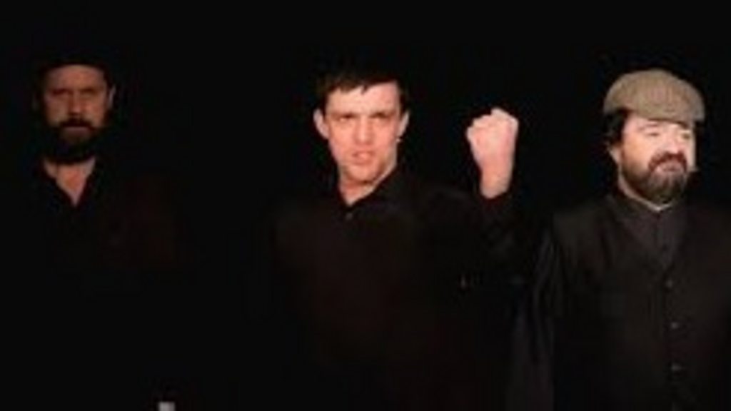 Ffion Dafis - Adolygiad o sioe gerdd newydd - 'Turning the Wheel ...