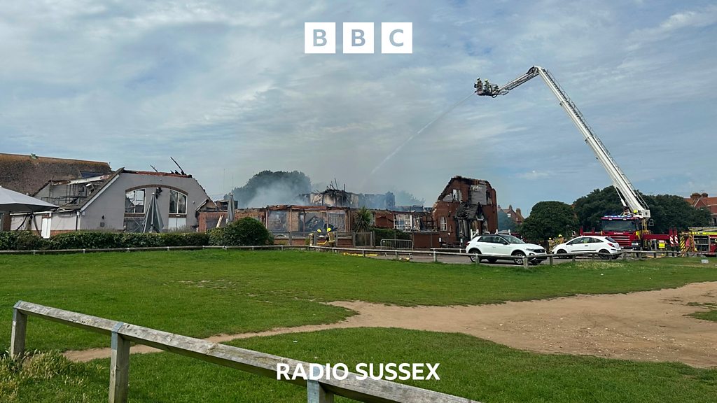 Littlehampton's Windmill reopens after blaze - BBC Sounds