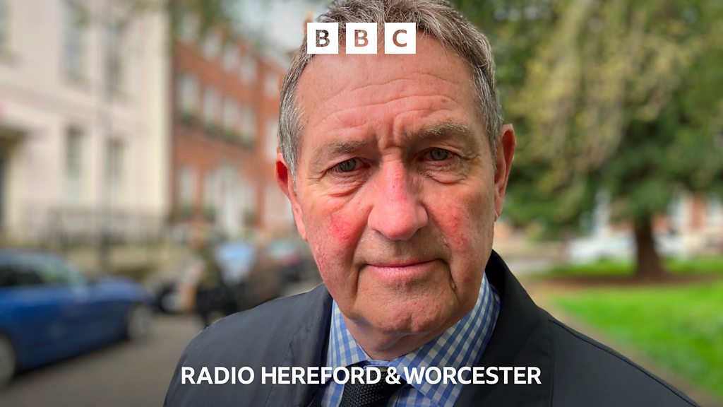 Cricket legends salute Worcester’s Duncan Fearnley - BBC Sounds