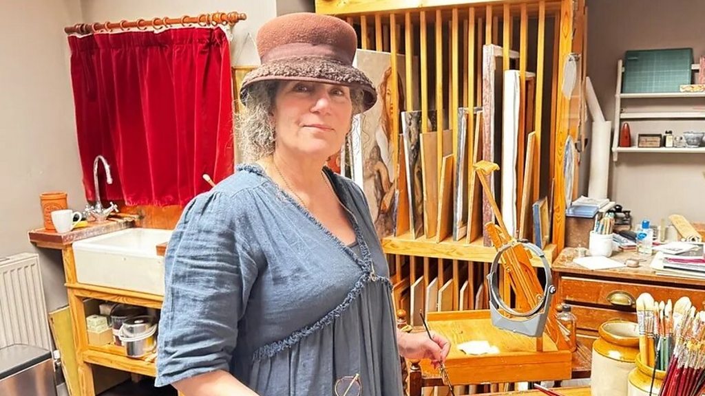 John Acres - Jeannine Jourdan has been painting portraits - but not of ...