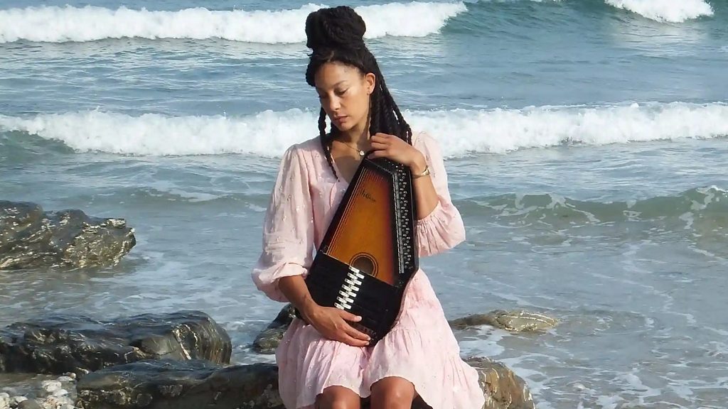 Rhys Mwyn - Angeline Morrison a'i chân am John Ystumllyn - BBC Sounds