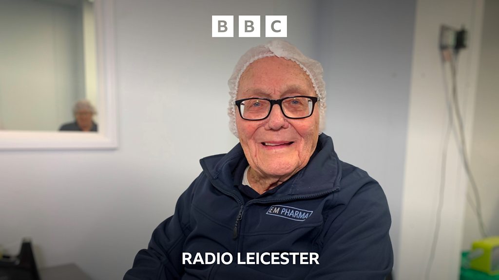 Why 98 year old Ivor still enjoys working - BBC Sounds