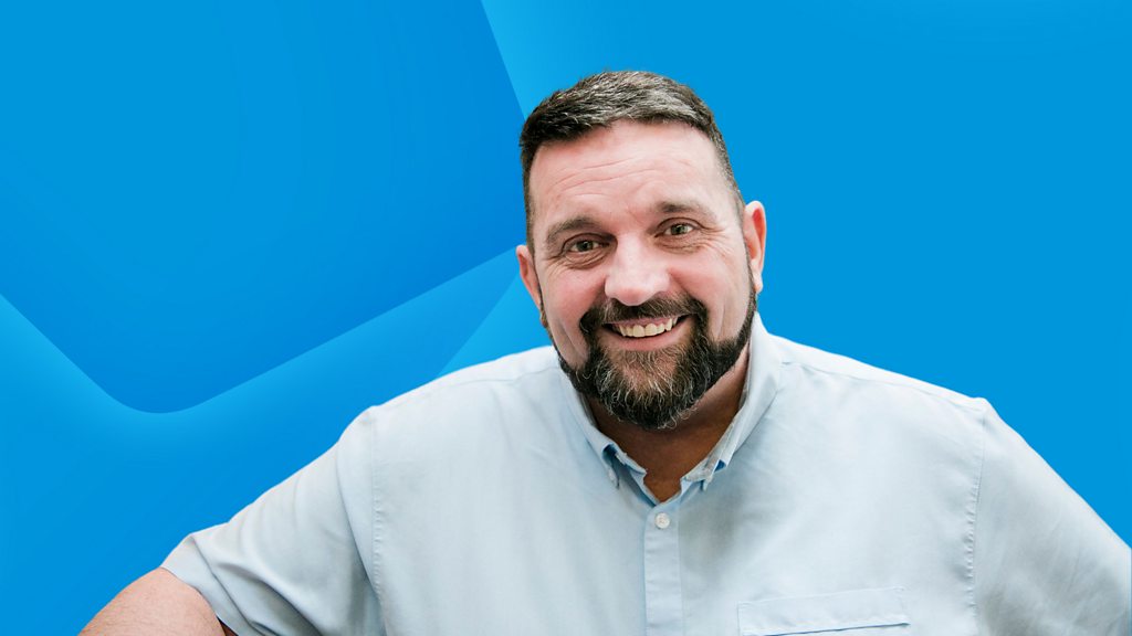 Siubhal gu Seachd le Pluto - 28/01/2026 - BBC Sounds