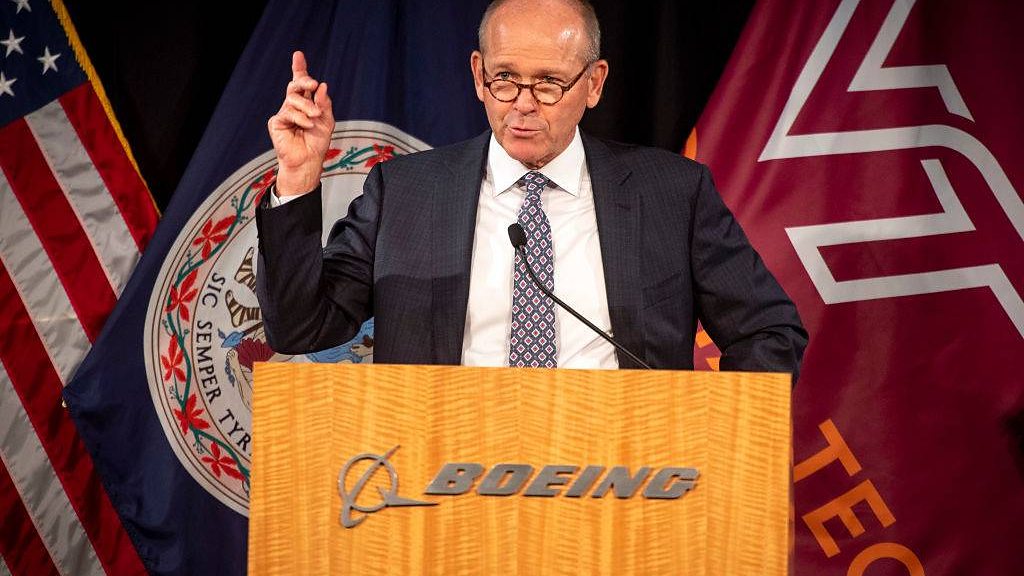 Business Matters - Boeing CEO's $33m exit package - BBC Sounds