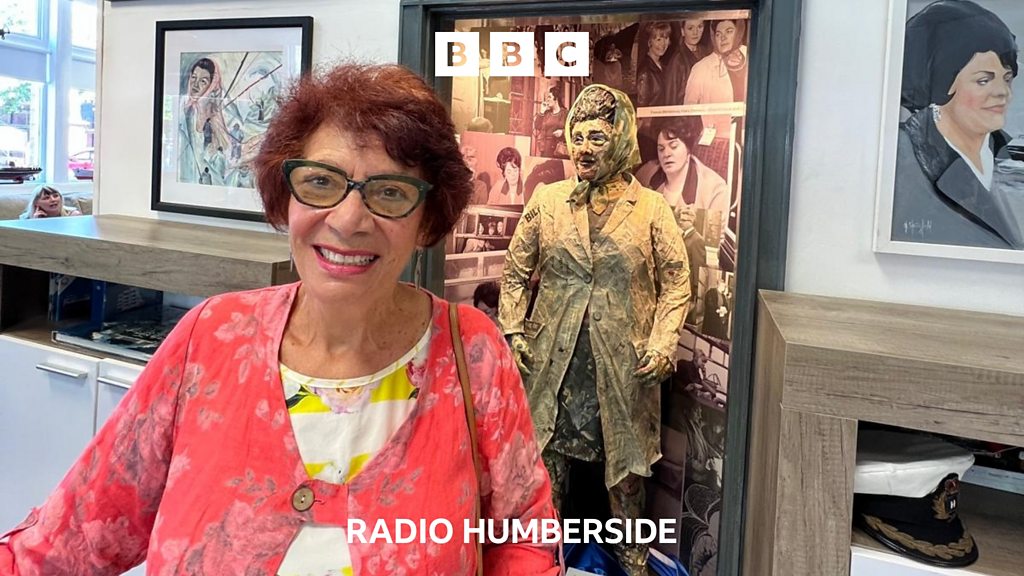 Moment Hull's Headscarf Revolutionaries were born - BBC Sounds