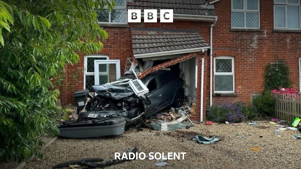 Car smashes through front of Bournemouth house - BBC Sounds