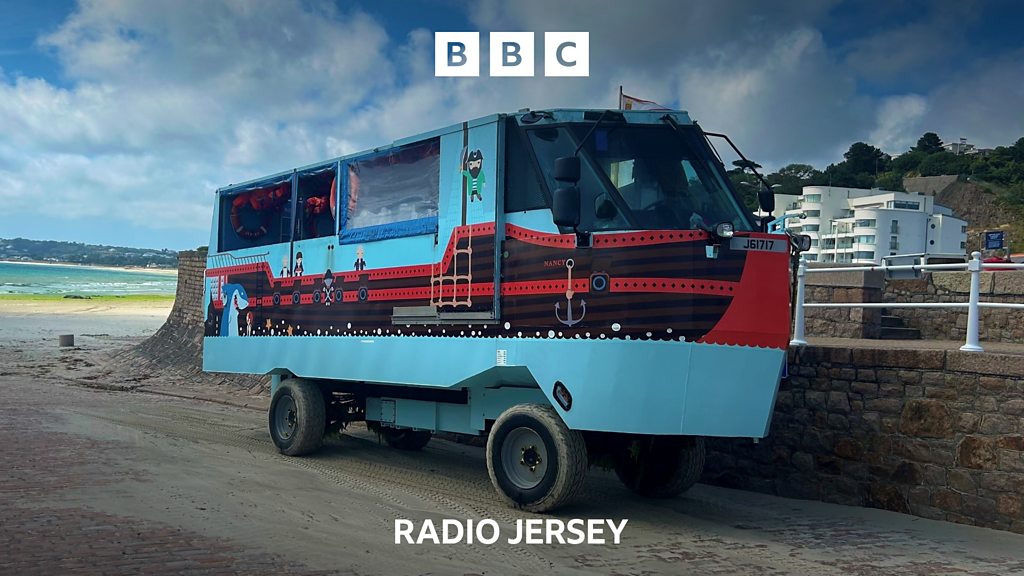 Secret Jersey - The Puddle Ducks built for war - BBC Sounds
