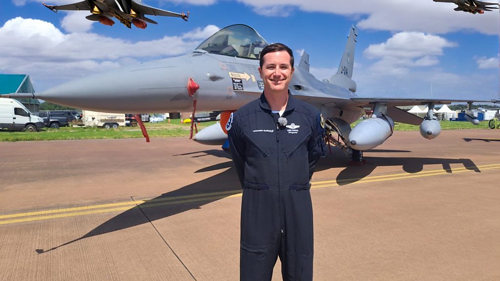 Matt Tancock - A real life Top Gun fighter Pilot talks Matt Tancock ...