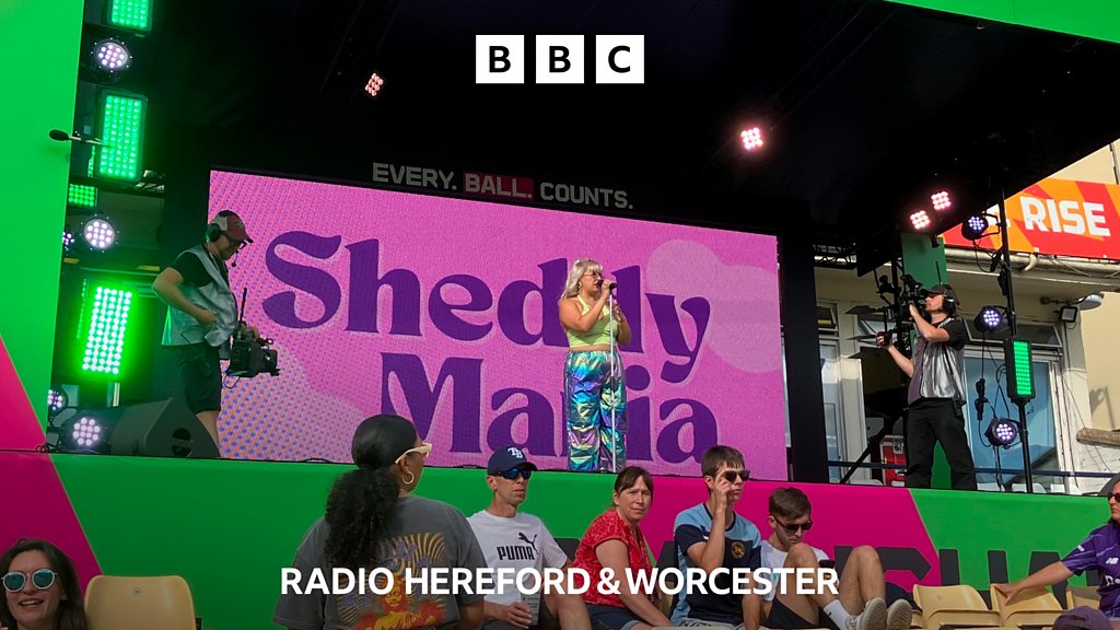 Malvern musician plays 'gig of a lifetime' - BBC Sounds