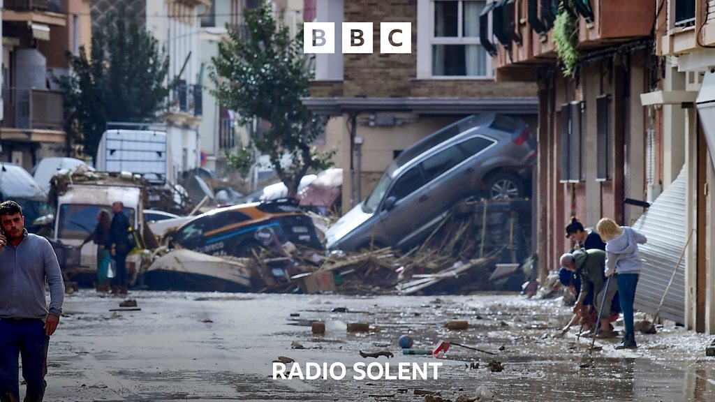Poole couple narrowly survive Valencia floods - BBC Sounds