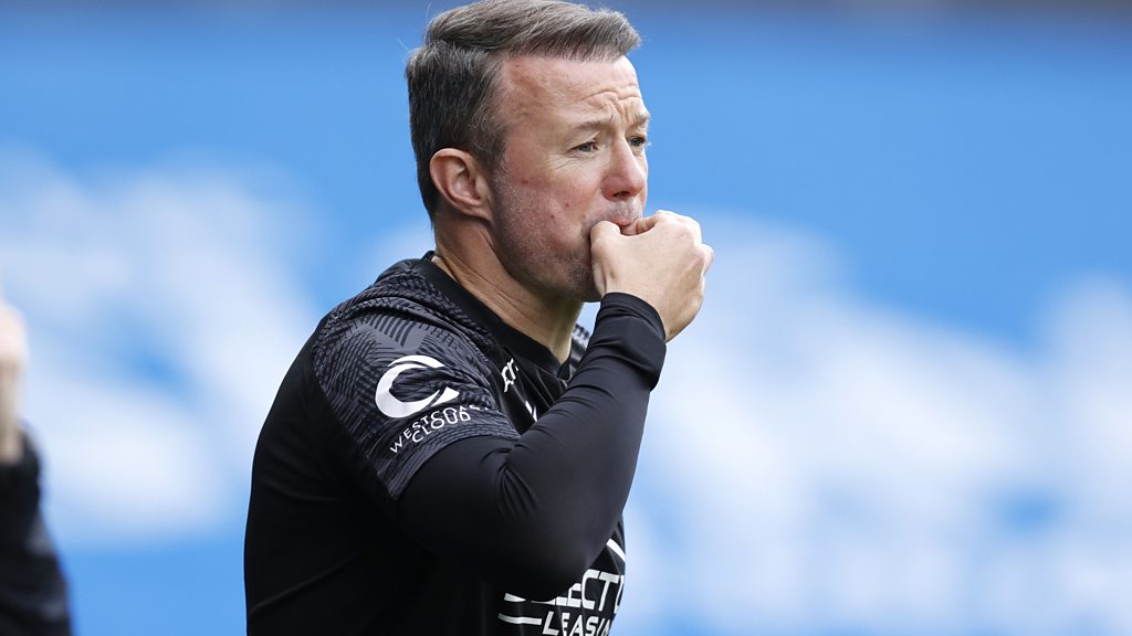 Reading FC - Reading FC Manager Noel Hunt praises his young squad ...