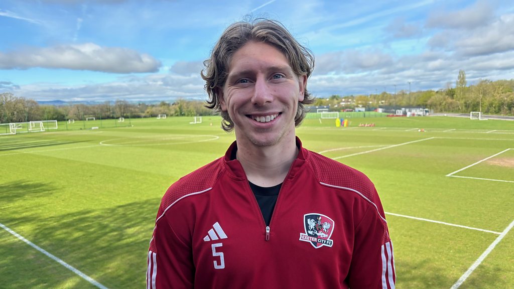 Exeter City - Alex Hartridge on 'coming home' - BBC Sounds