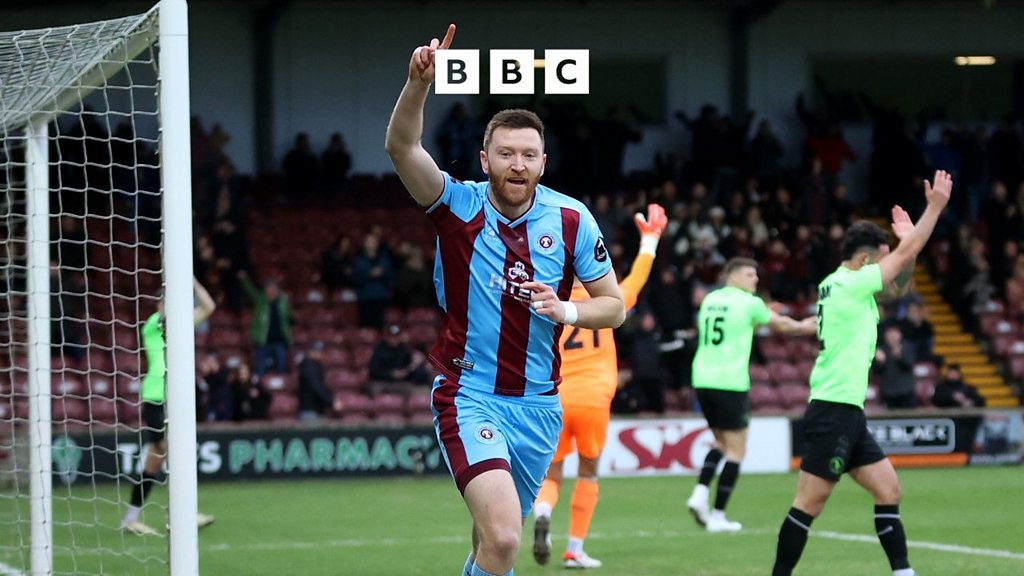 Scunthorpe United - Danny Whitehall inks new Iron contract - BBC Sounds