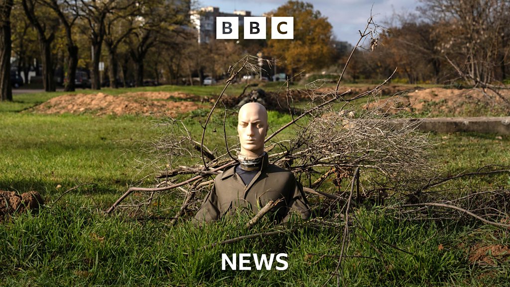 Reporter Reads - Ukraine's decoy war - from inflatable tanks to dummies ...