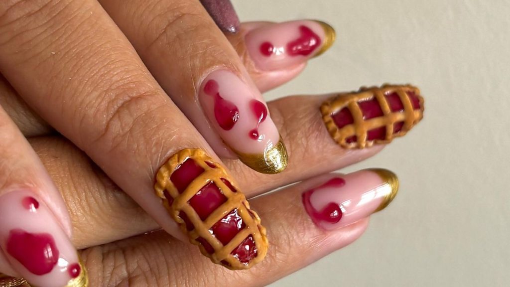 Thordis Fridriksson on BBC Radio Cambridgeshire - Art you can wear ...