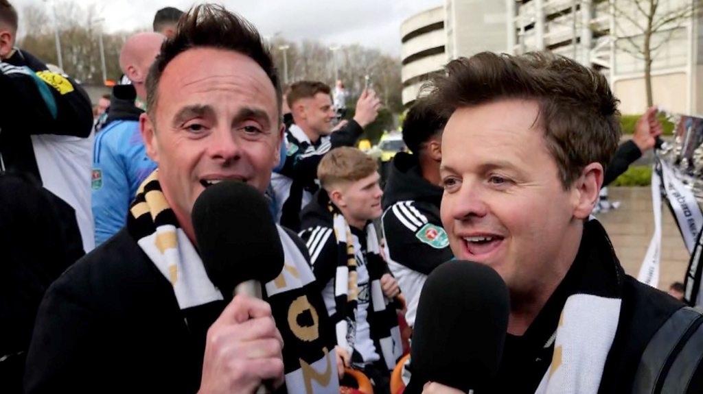 Chaotic scenes in Newcastle as parade celebrations take over the Toon