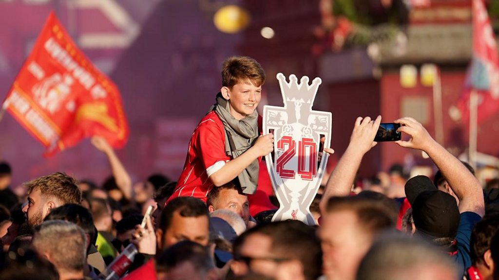 Liverpool fans celebrate historic Premier League win