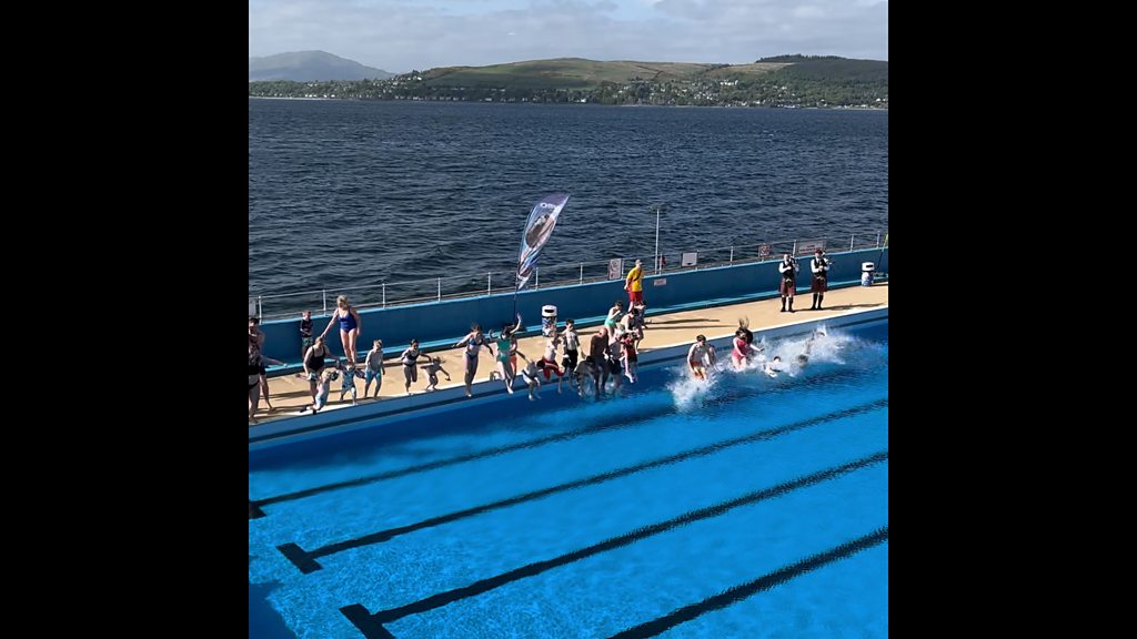 Swimmers take the plunge as Gourock outdoor pool opens