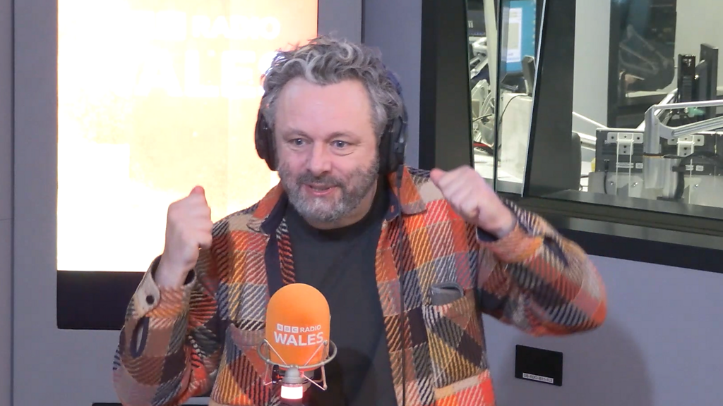 michael sheen gogglebox