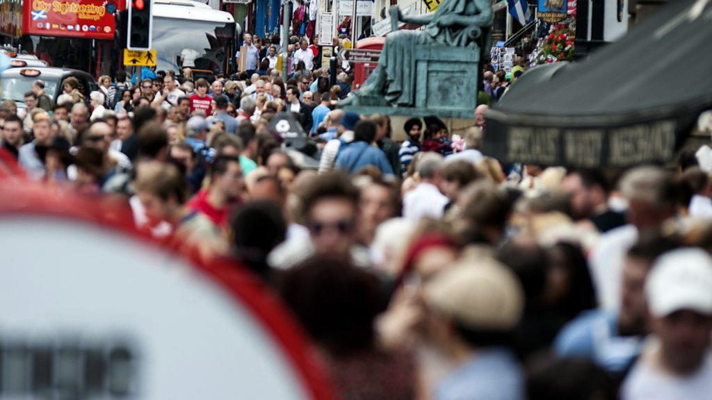 Friday Live at the Edinburgh Festivals - BBC
