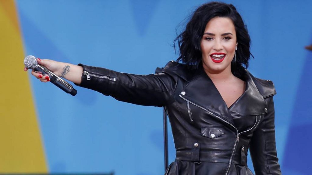 The Gossip: Demi threatens to leave social media - again - BBC Three