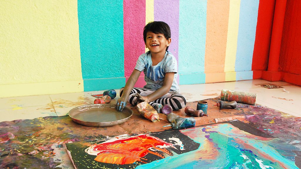 This four-year-old is an amazing artist whose work has sold for £2,000 ...