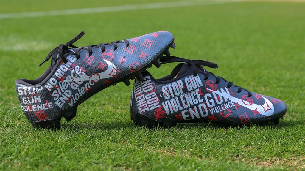 There's some incredible footwear on show in the NFL this week - BBC Three